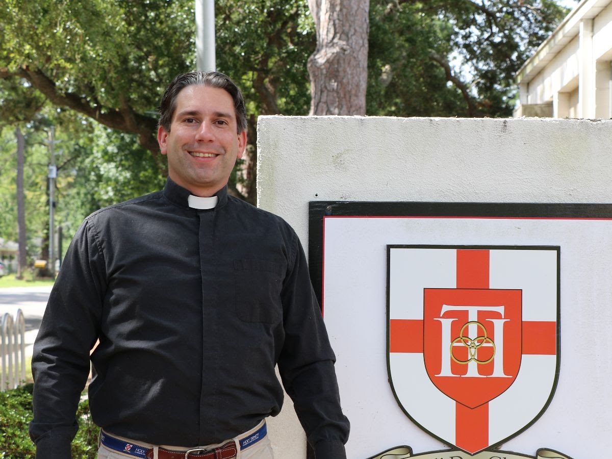 Holy Trinity Hosting Lectures on C.S. Lewis | Lowcountry Weekly