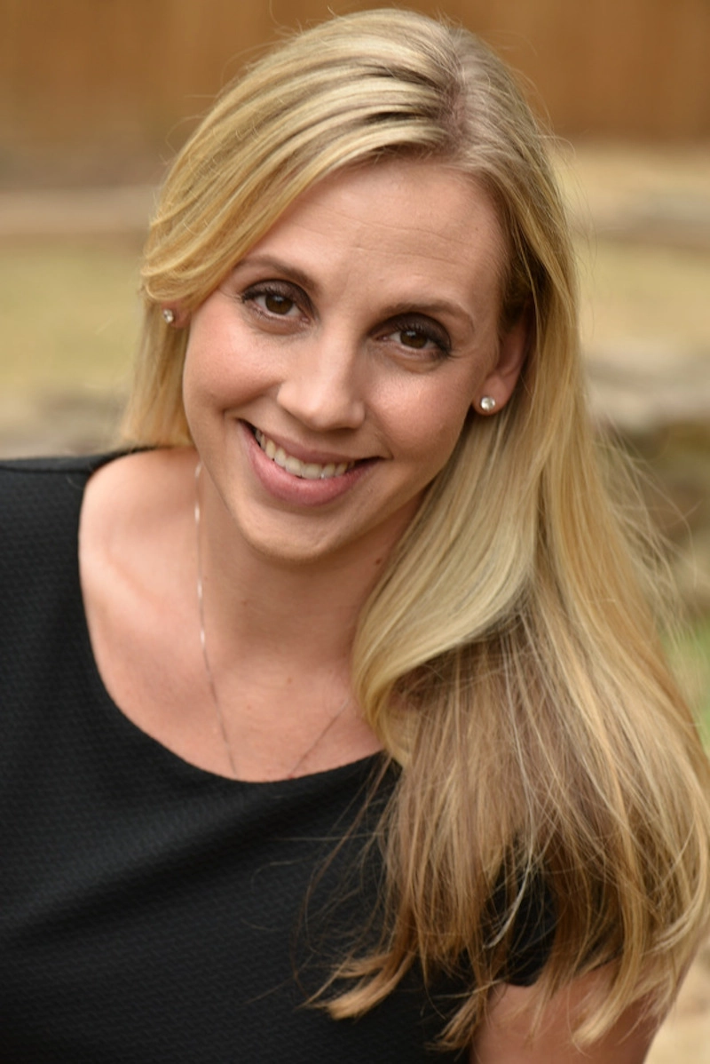 Bestseller Colleen Oakley at Rhett House Inn | Lowcountry Weekly