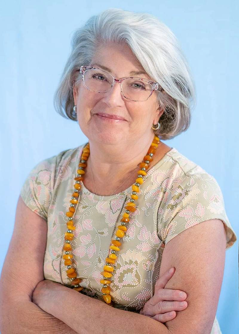 Robin Discusses Hilton Head Poetry Trail | Lowcountry Weekly